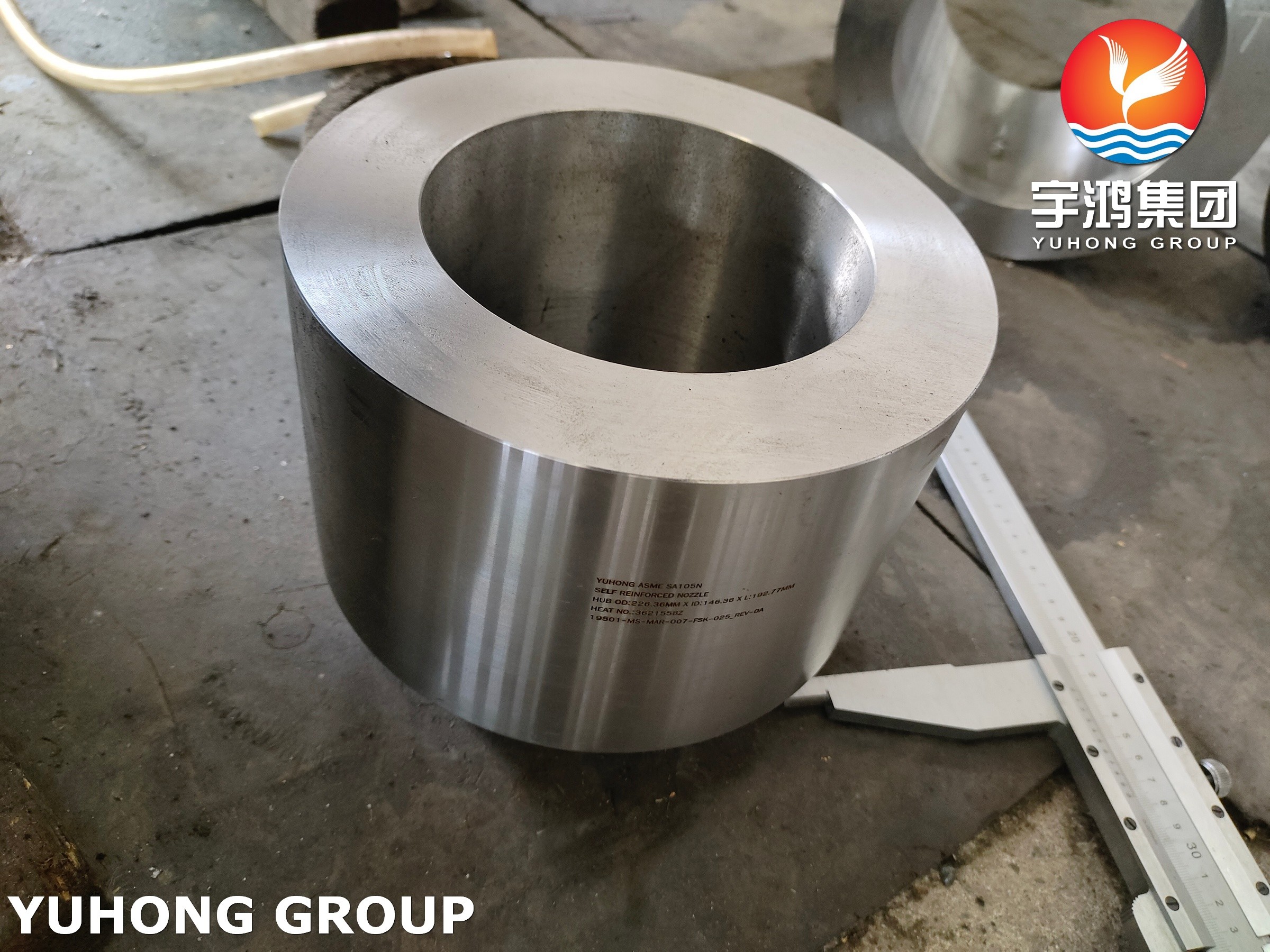 ASME SA105N Carbon Steel Self Reinforced Nozzle Pressure Vessels Part